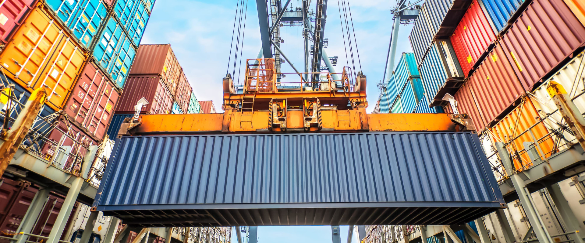 What are the different classes of containers?